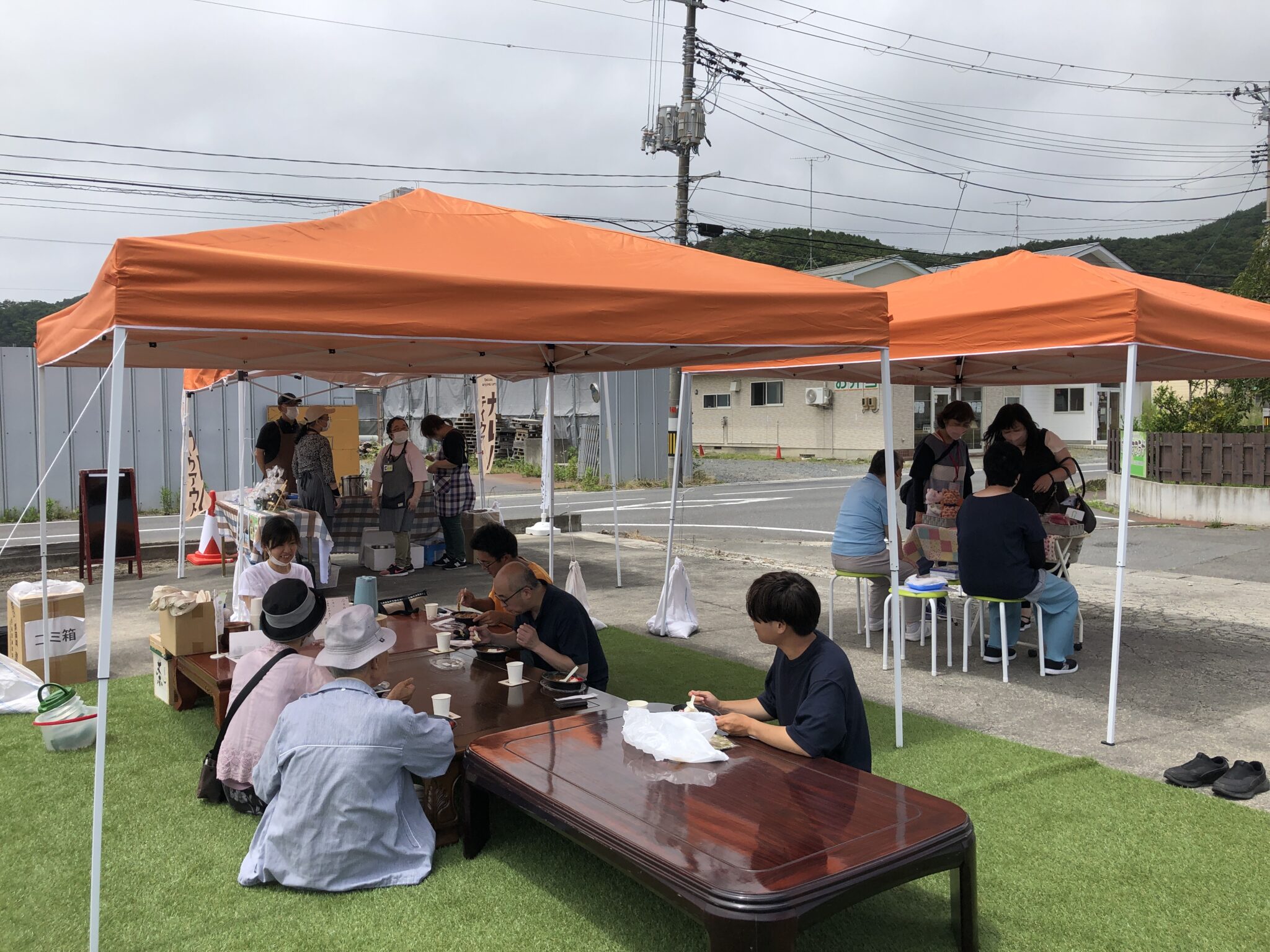 カレーライス完売の鹿妻のいろどりマルシェ | HitoReha(ヒトリハ)